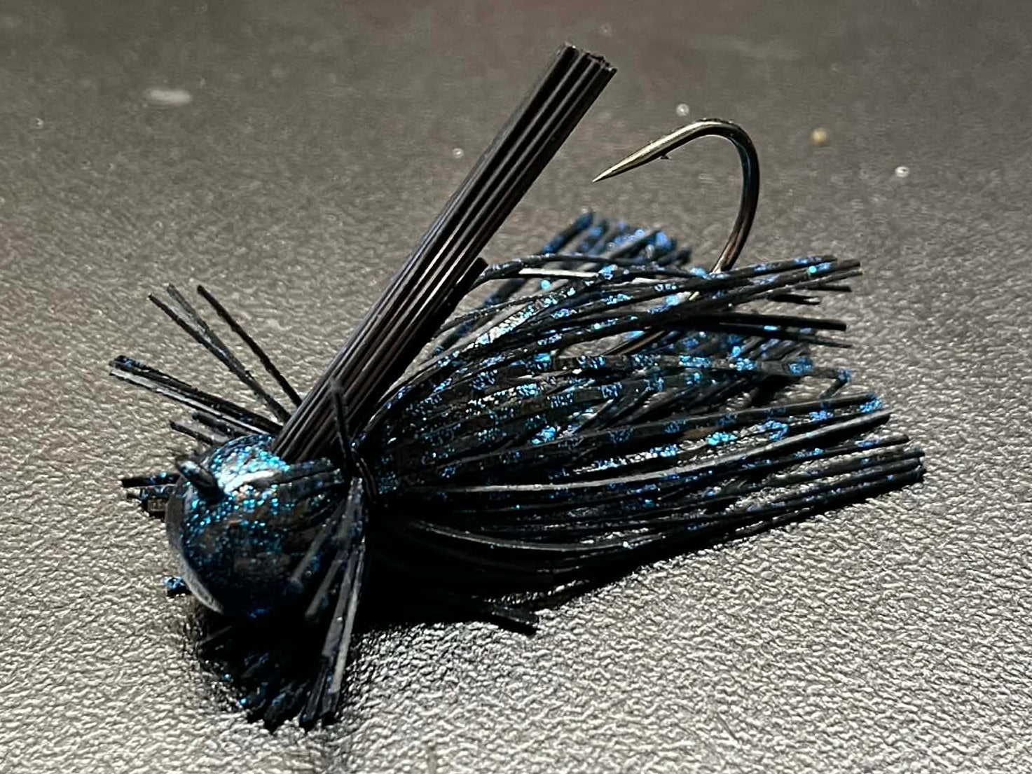 Finesse ball (Black n Blue) – Keystone Tackle